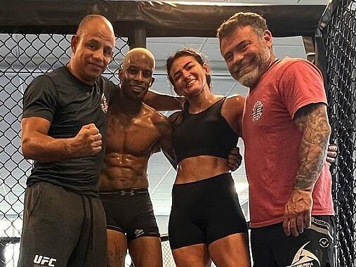 ATT Coach Parrumpa Expects Bright Future for BJJ Crossover Star Bia ...
