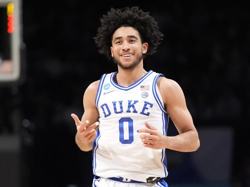 March Madness: Duke gets past Vermont 64-47 in South Region despite ...