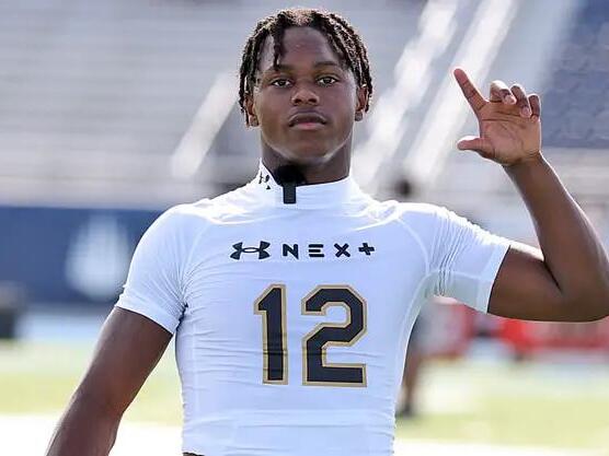 BREAKING: No. 1 Ranked Running Back Harlem Berry Commits to LSU