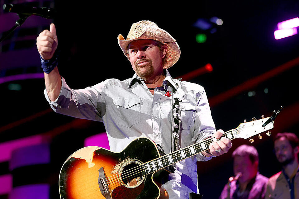 Toby Keith Was ‘Feeling Good’ + Looking Forward in His Final Taste of ...
