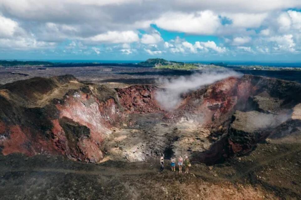 13 Destinations Where You Can Walk Through Fire (Volcanic Adventures ...