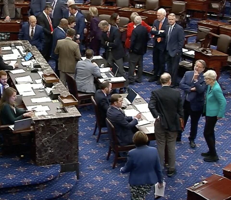 Moran, Marshall tried but Senate rejects bills to pay federal workers ...