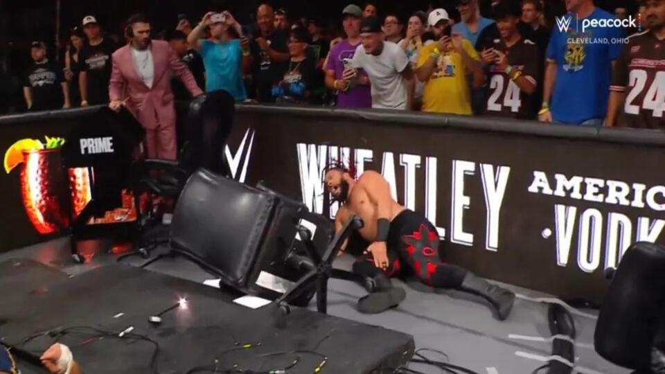 Jacob Fatu Seen In Walking Boot After WWE SummerSlam Injury - NewsBreak