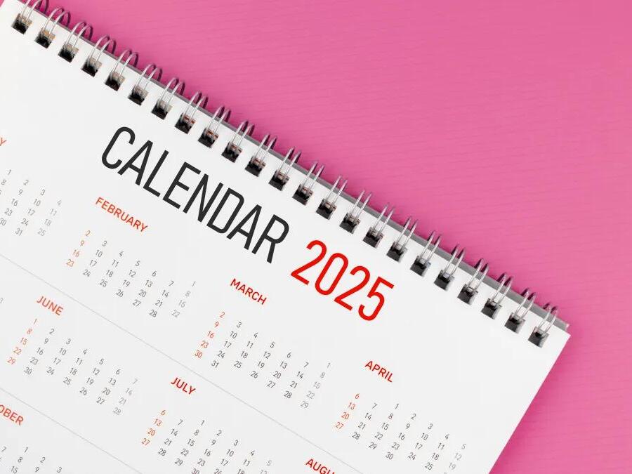 Looking to maximize your PTO in 2025? Here's which days you should take off