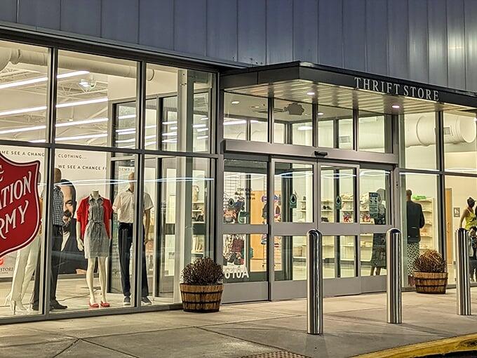 8 Enormous Thrift Stores In Delaware That Take Nearly All Day To ...
