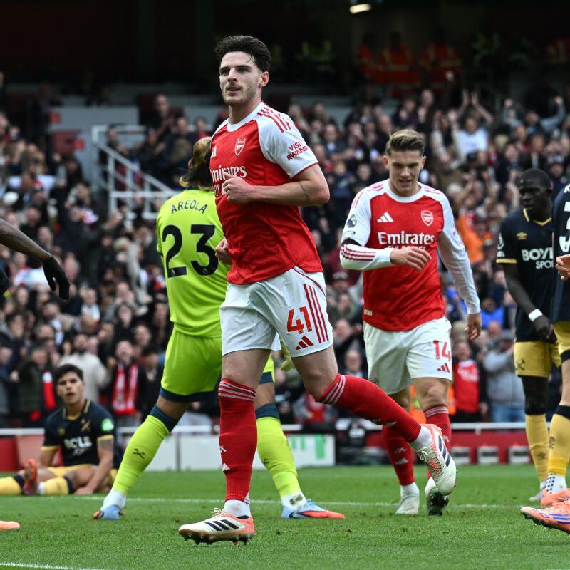 Premier League recap: Arsenal go top of the table, Chelsea beat ...