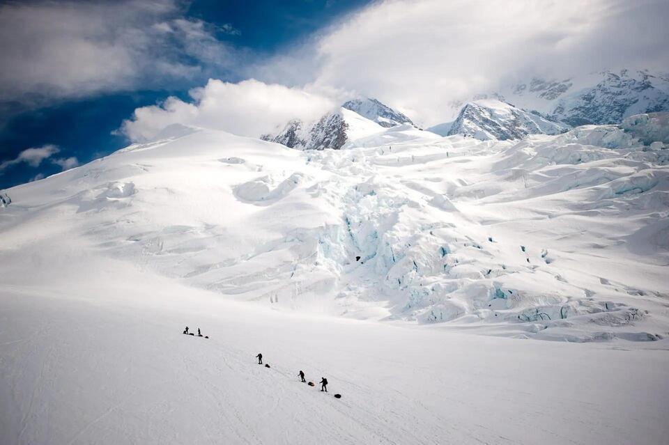 3 Latvian Climbers Die After Fall Near Denali Pass on Alaska’s Denali ...
