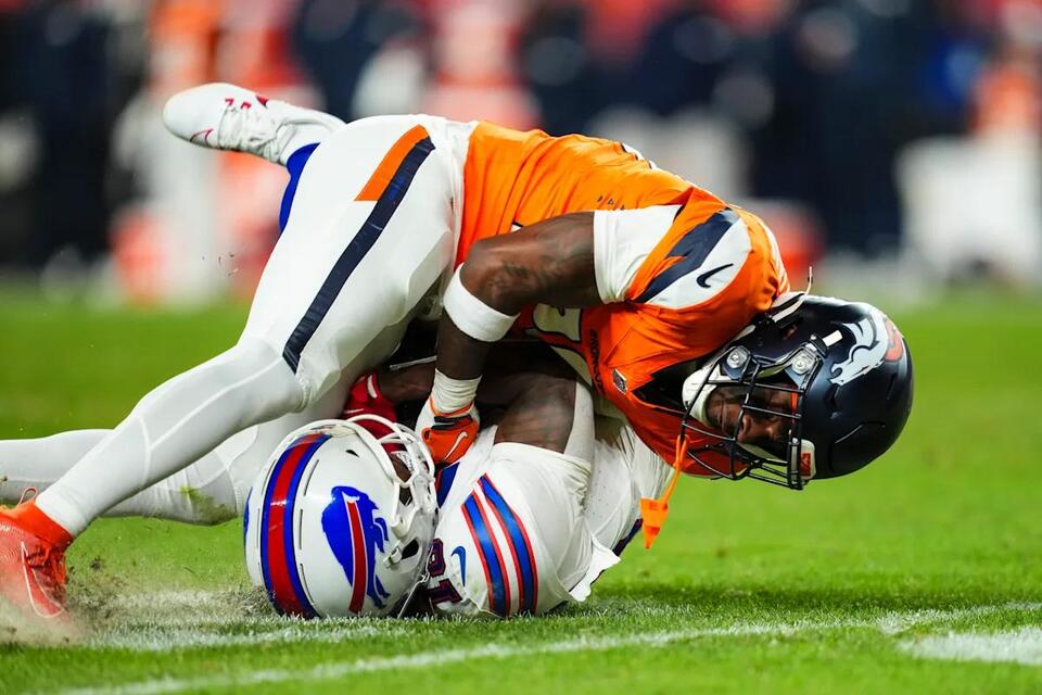 Bills’ Brandin Cooks Calls OT Interception a ‘Catch’ After Loss - NewsBreak