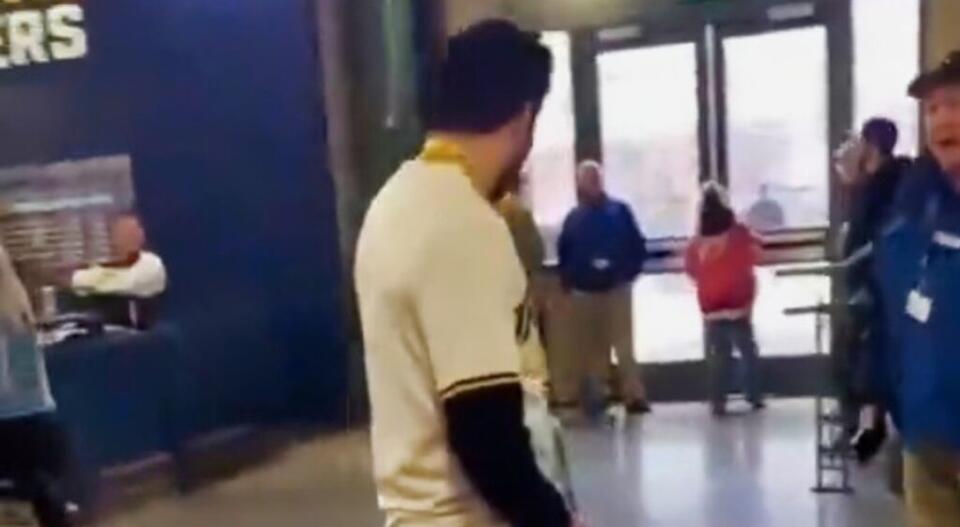 Drunk Milwaukee Brewers Fan Caught Urinating In The Middle Of The ...
