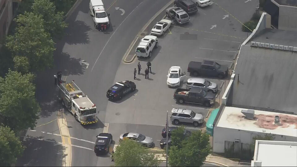 At least 3 people dead after shooting near Maryland shopping center ...