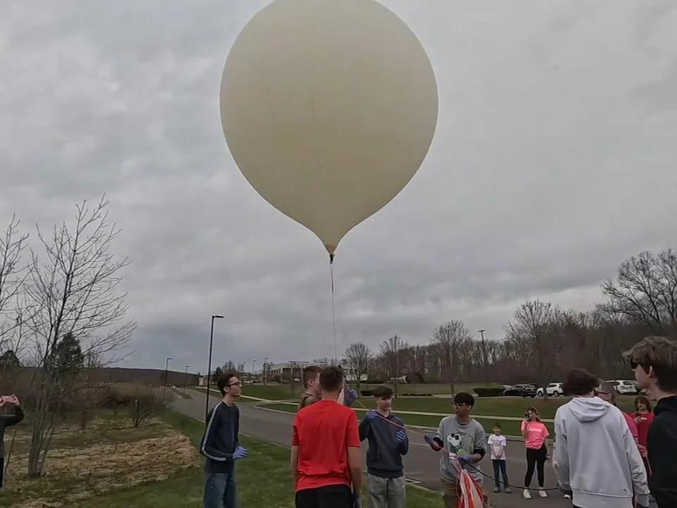 Weather balloon launched in hopes of capturing images of solar eclipse ...