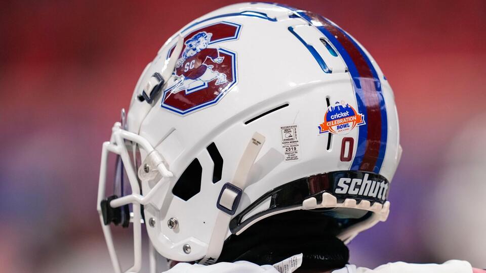 South Carolina State Football Player Who Sued NCAA Over Concussions ...
