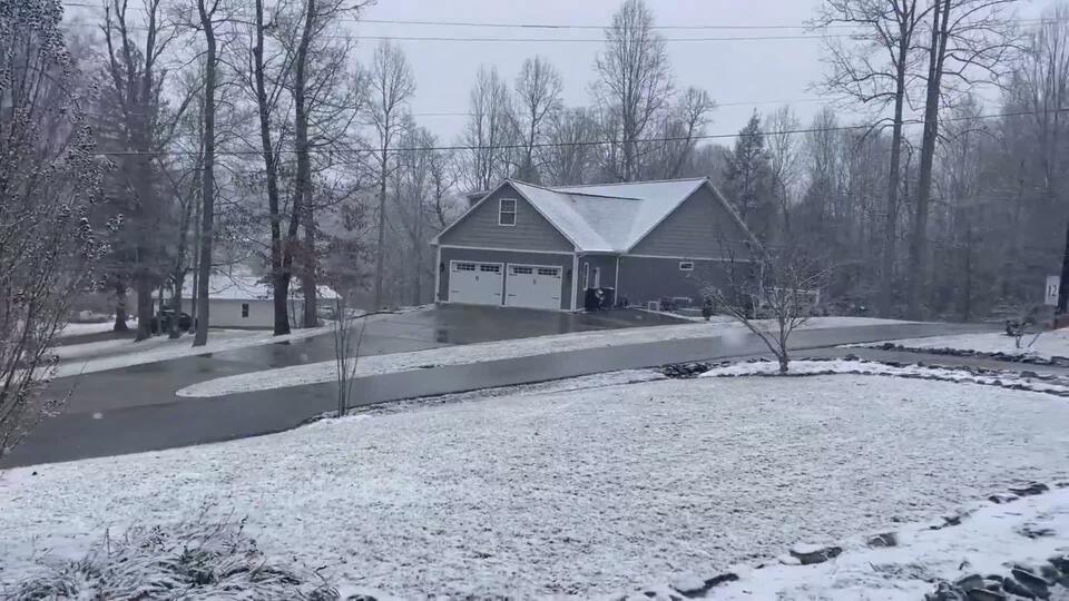North Carolina Dusted in Snow - NewsBreak