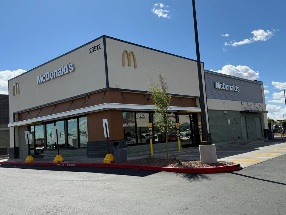 McDonald’s ready to open in north Surprise area - NewsBreak