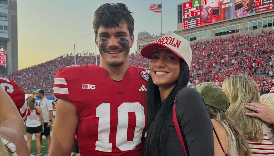 Nebraska’s Outside Hitter Harper Murray Is Currently Dating Heinrich ...