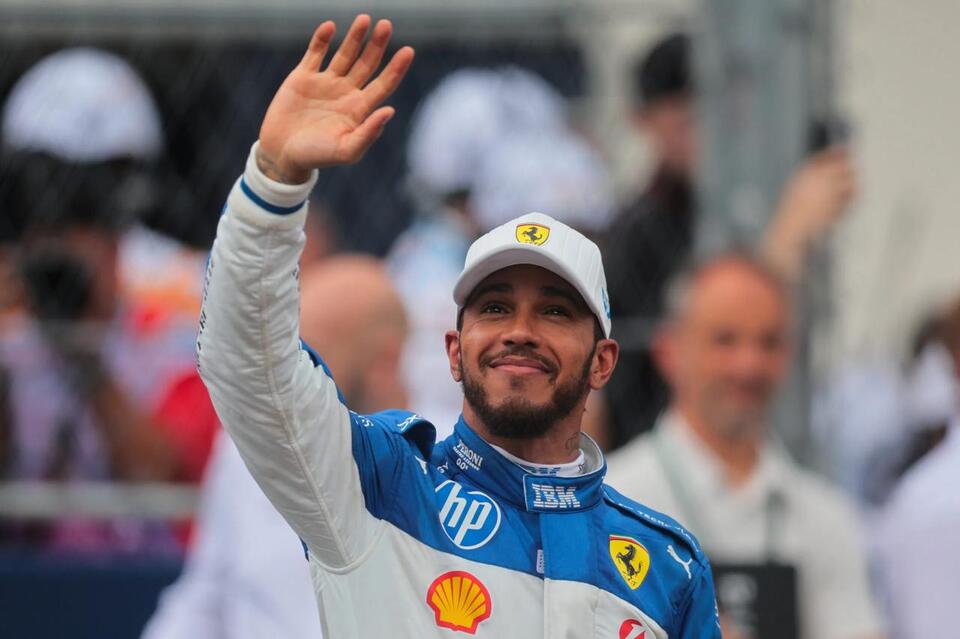 Frustrated Lewis Hamilton Blasts F1 Media Over Misleading Singapore GP ...