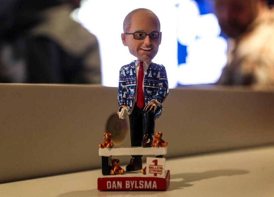 10 Dan Bylsma Fun Facts (All True!) - NewsBreak