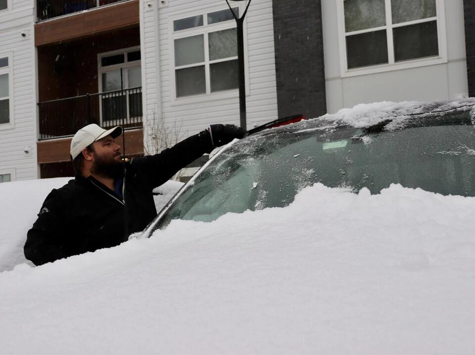 Snow blankets Southern Maryland, at least for a short time - NewsBreak