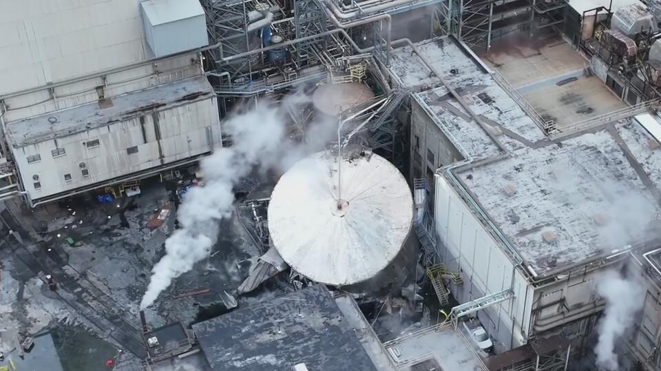 Longview officials ID 11 deaths in paper mill chemical tank implosion ...