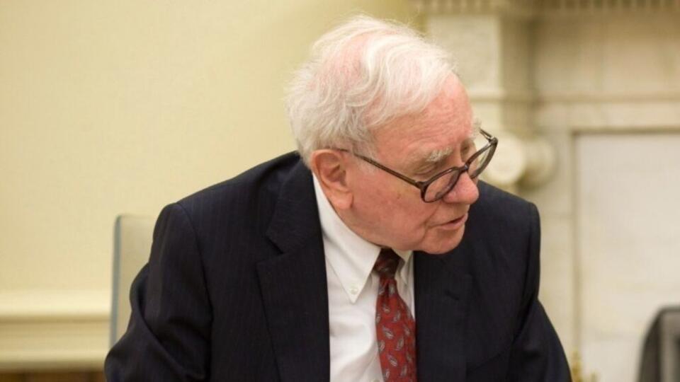 Warren Buffett says 90% of his wife’s inheritance goes into this 1 ...