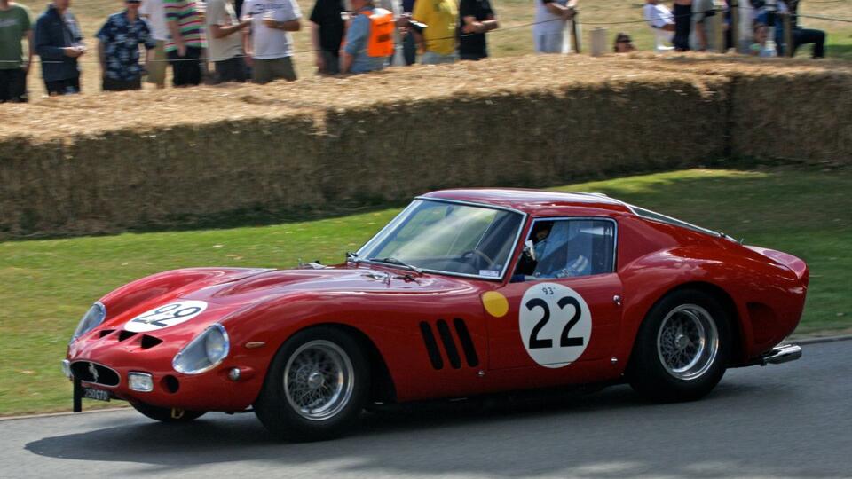 7 iconic Ferraris that still look futuristic - NewsBreak