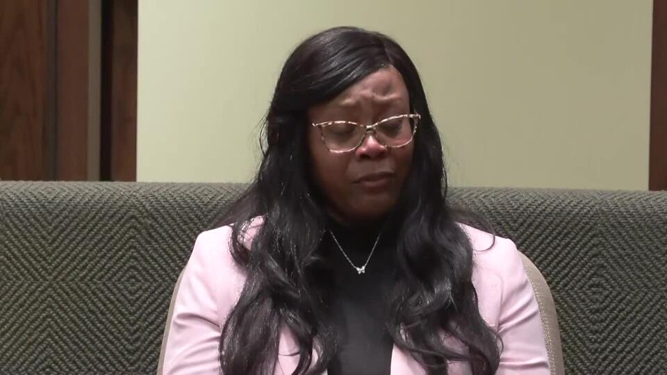 Latoshia Daniels takes stand detailing pastor’s affair and deadly ...