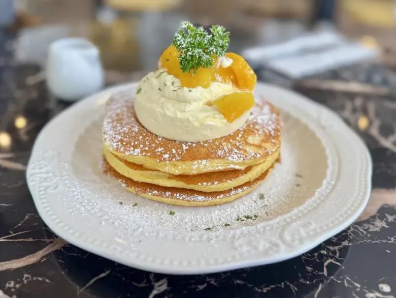 Asian fusion brunch restaurant from former Sweet Maple chef debuts ...