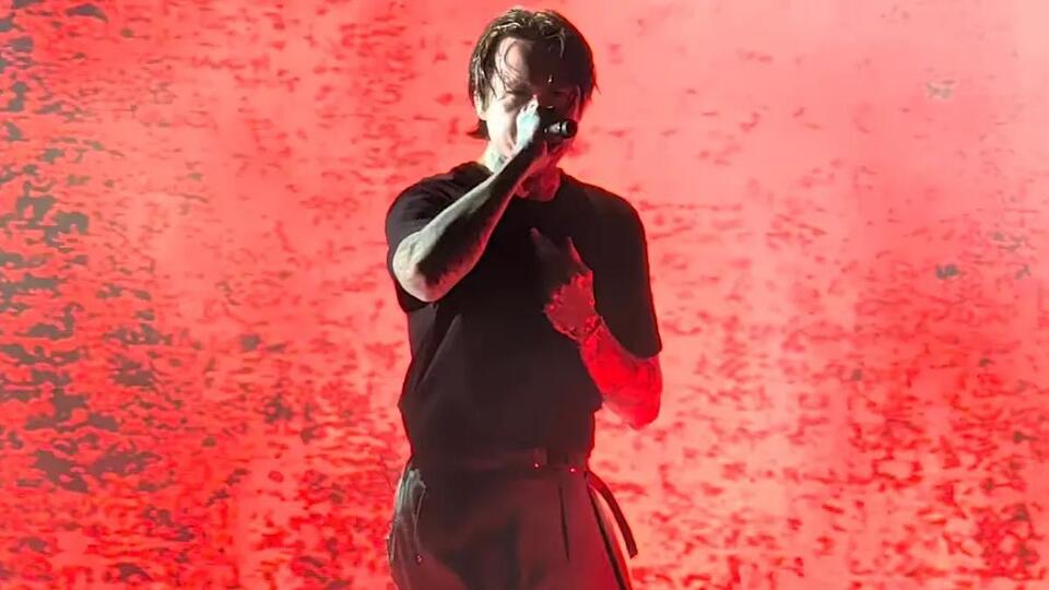 Bad Omens Kick Off 2026 North American Arena Tour with Fiery 18-Song ...