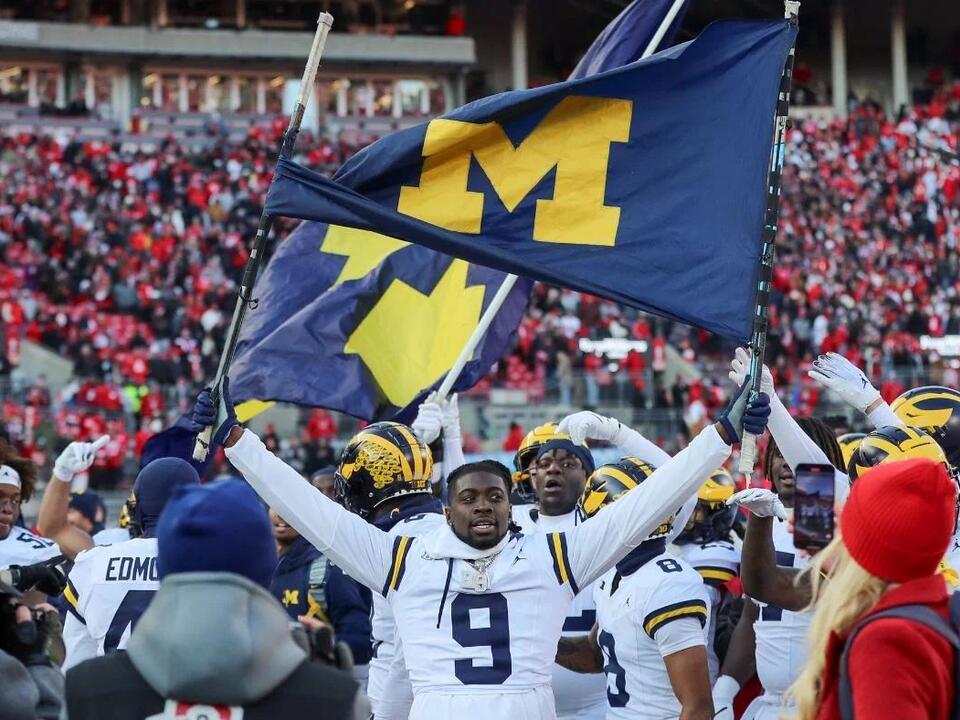 Michigan-Ohio State fight: Ohio lawmaker proposes flag-planting ban ...
