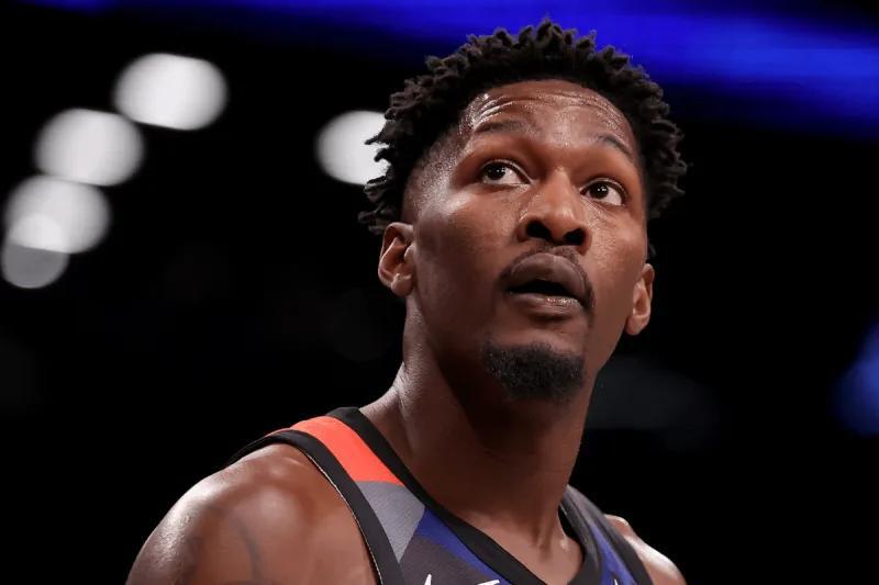 Is Dorian Finney-Smith Playing Tonight? Latest Lakers-Rockets Injury ...