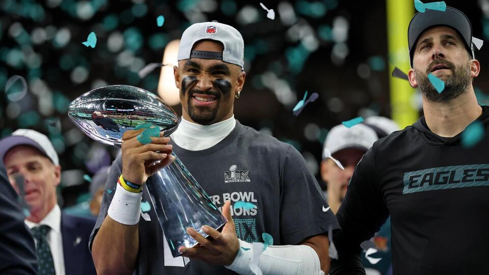 Who won Super Bowl MVP? Jalen Hurts takes home award in Eagles' rout ...