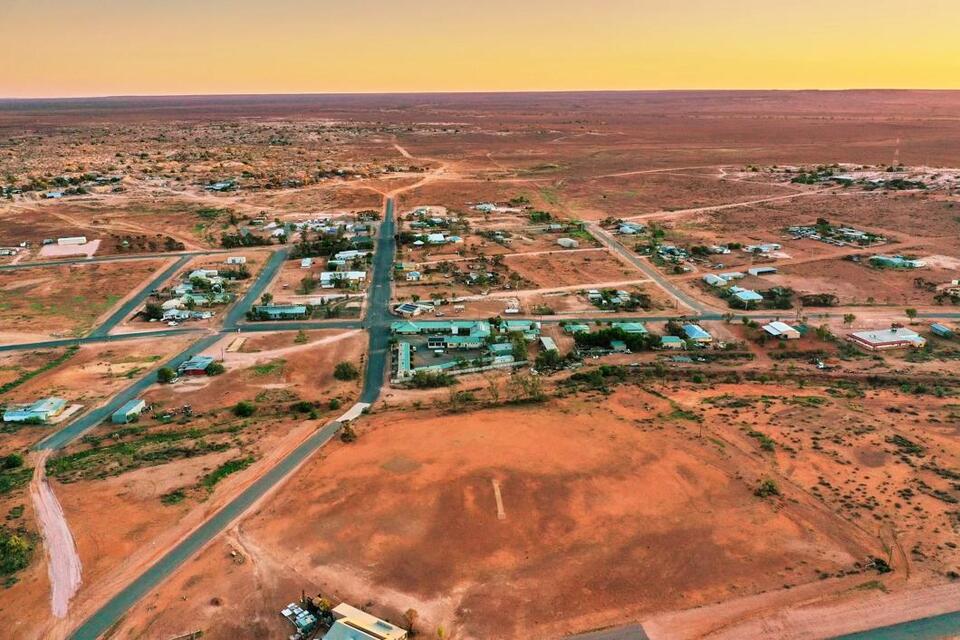 US and Australia sign $3B critical minerals deal - NewsBreak