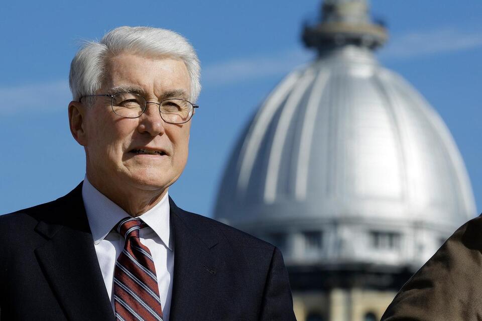 Former Illinois Gov. Jim Edgar, a Popular Two-Term Republican, Dies at ...