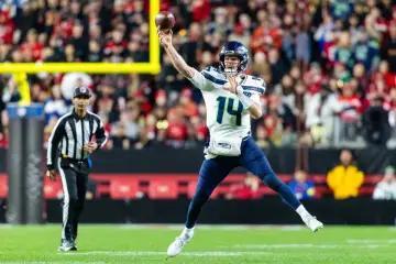NFL Super Bowl Betting Odds: Seahawks Lead With Others Close Behind ...