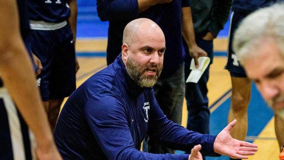 Can Redford Thurston boys basketball win the WWAC in Coach Allie's 1st ...