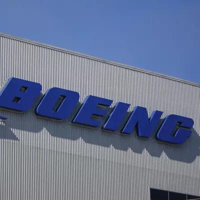Boeing projects nearly $5B total in fourth-quarter losses, including $1 ...