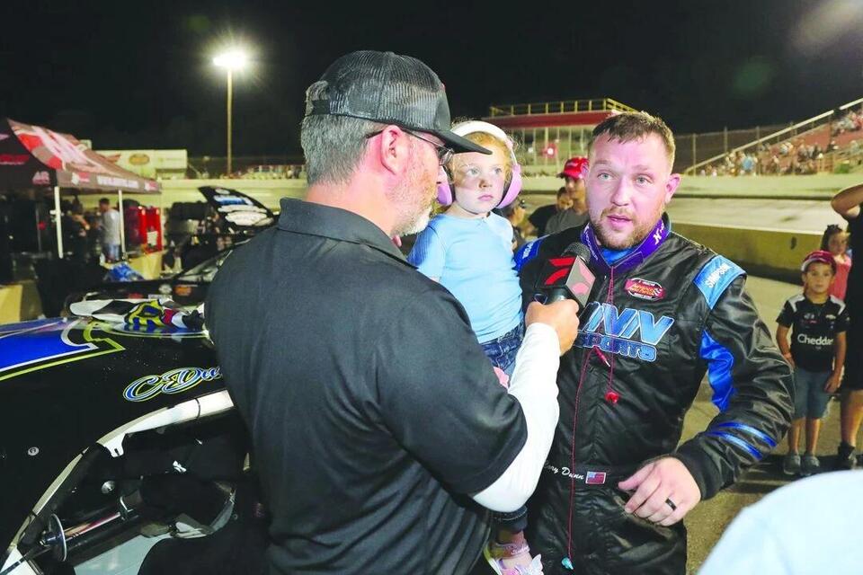 Dunn’s first career win takes some of the pressure off his shoulders ...