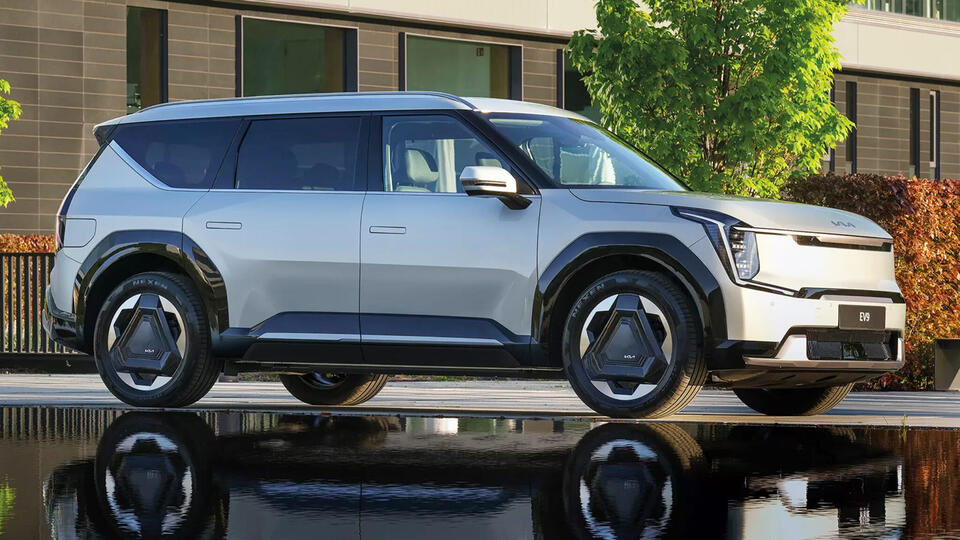 Kia EV9 Owners Are Reporting Battery Failures, And Long Waits For Fixes ...