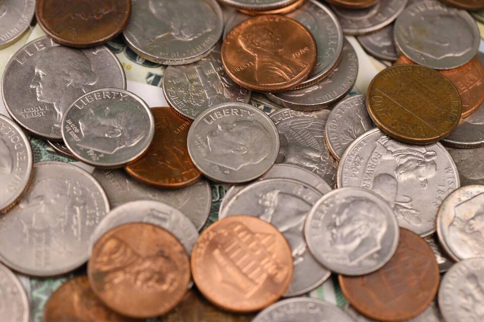 Put A Bag of Coins Over Your Drain — Here’s Why It Actually Works ...