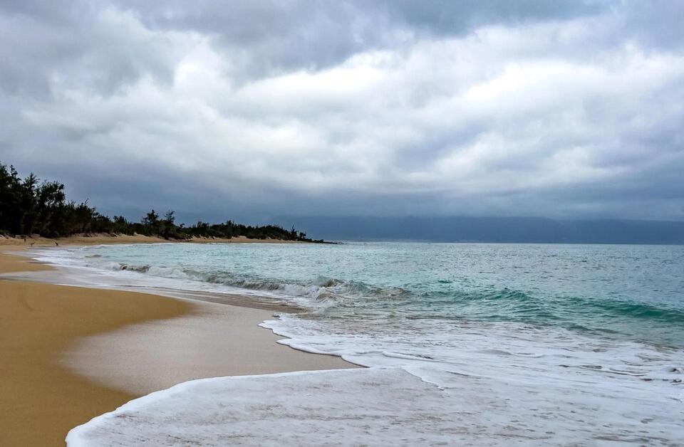 Officials issue warning as US coastal community faces threat of ...