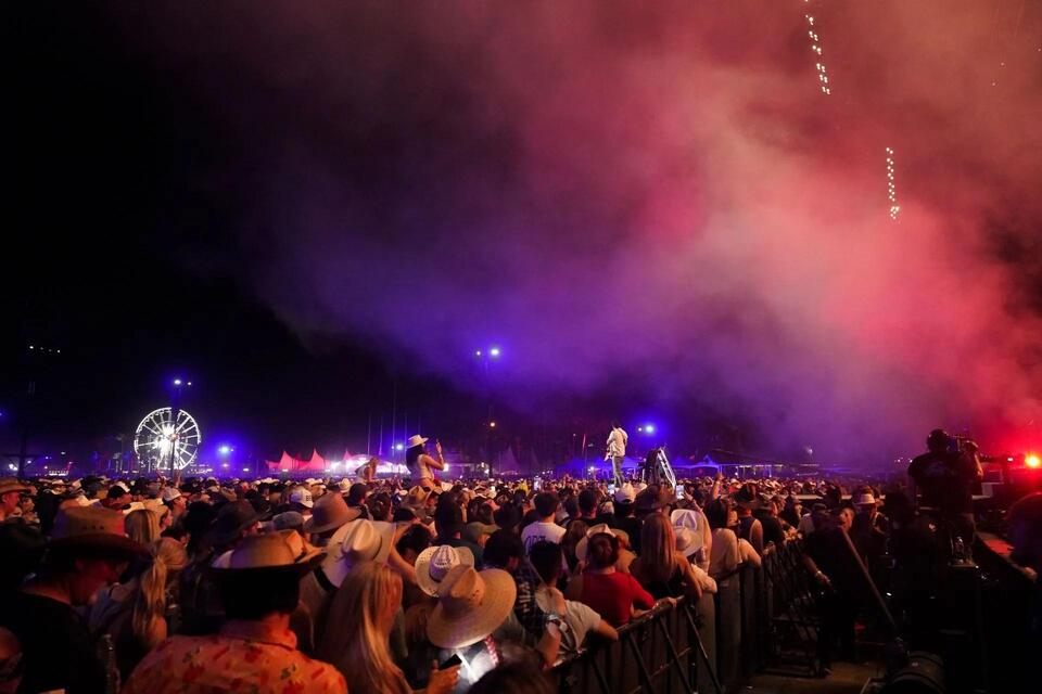 How to get tickets to Stagecoach Festival 2026? Prices, full lineup ...