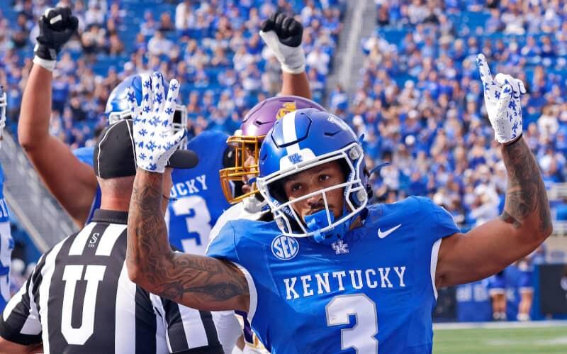 Cats win third straight, 42-10 over Tennessee Tech - NewsBreak