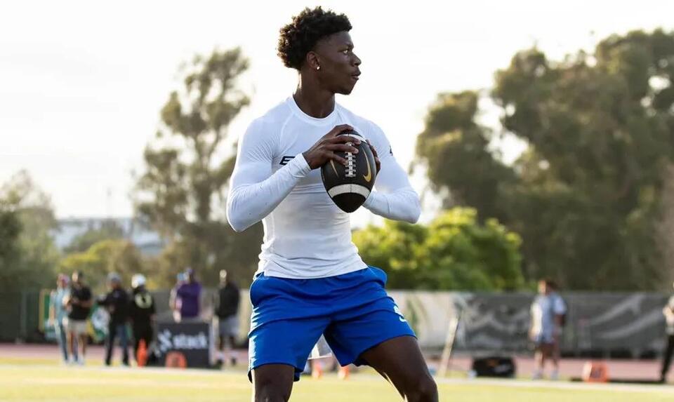 Alabama 5-Star signee Keelon Russell reveals teams tried to flip him with NIL offers - NewsBreak