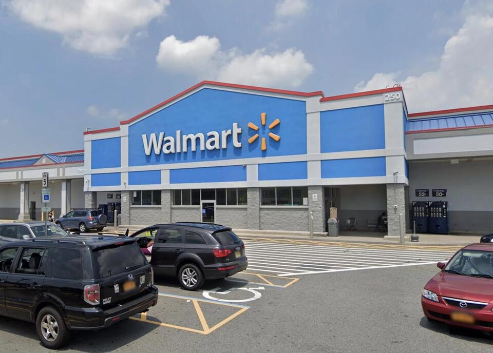 Hudson Valley Walmart Evacuated, Suspects Arrested - NewsBreak