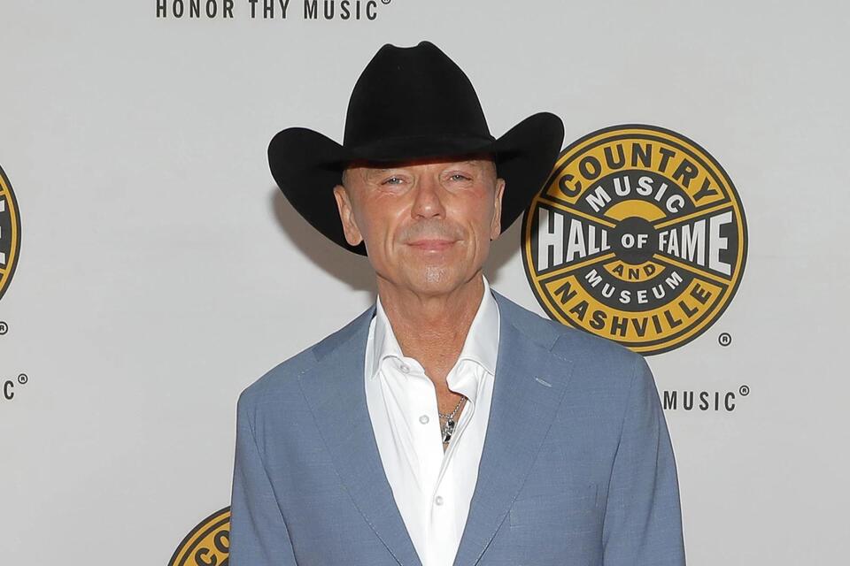 Chesney's Hall of Fame Speech: 5 Things We Learned - NewsBreak