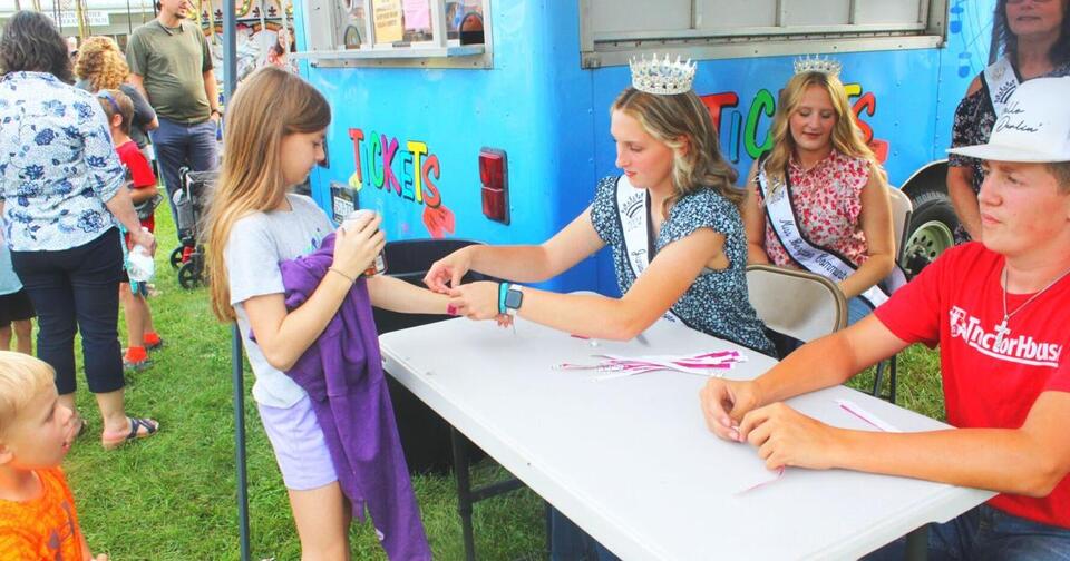 Bergton shows off its fun side at annual summer fair - NewsBreak