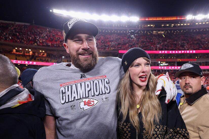 Travis Kelce Plays Coy About If He’ll Propose to Taylor Swift at the Super Bowl - NewsBreak