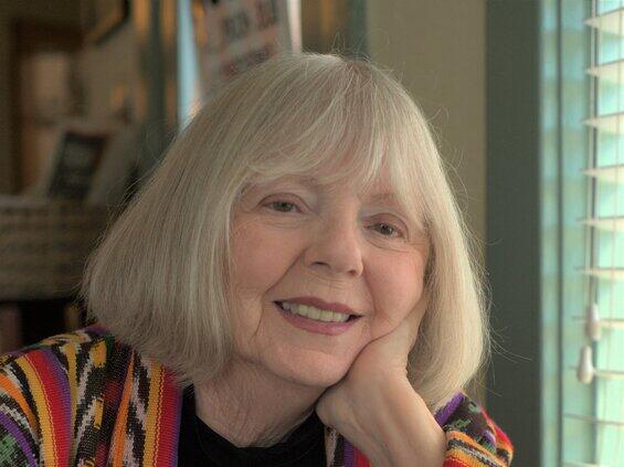 Scottsdale Society of Women Writers welcomes Betty Webb