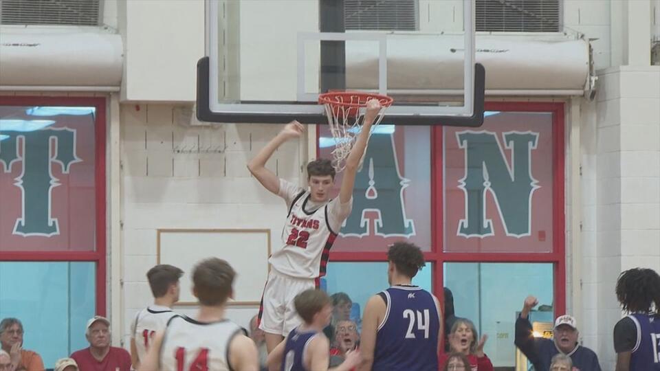 KHQA Basketball Awards Week-2025 Boys Breakout: COOPER KNOWLES, West ...