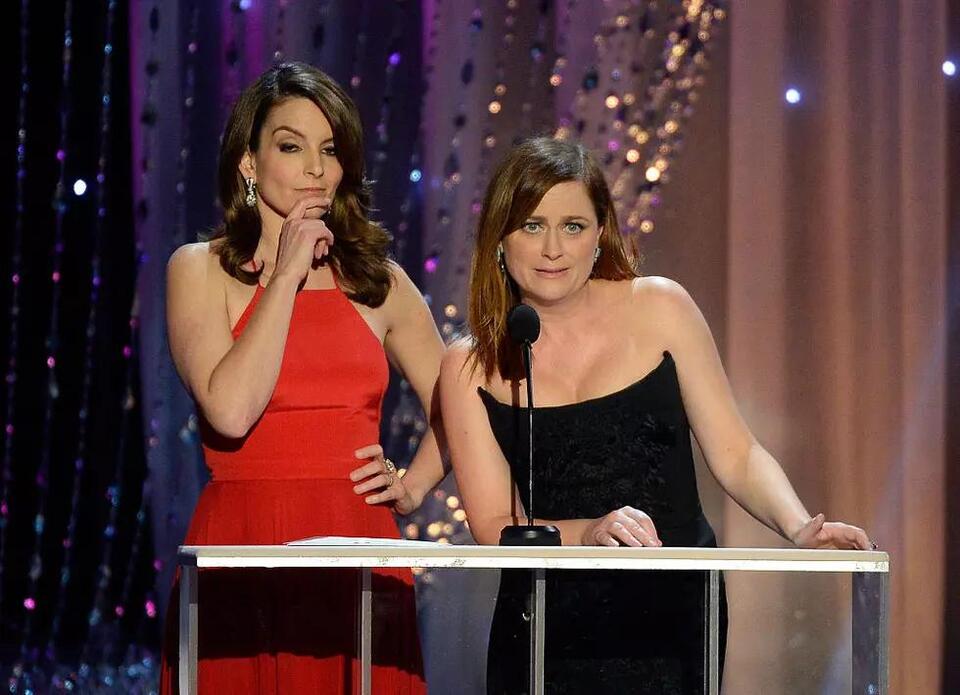 Tina Fey and Amy Poehler are Coming to Michigan this Spring - NewsBreak